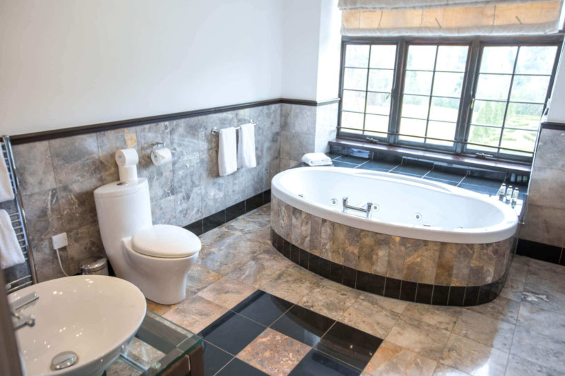 Achnagairn Castle - Bedrooms